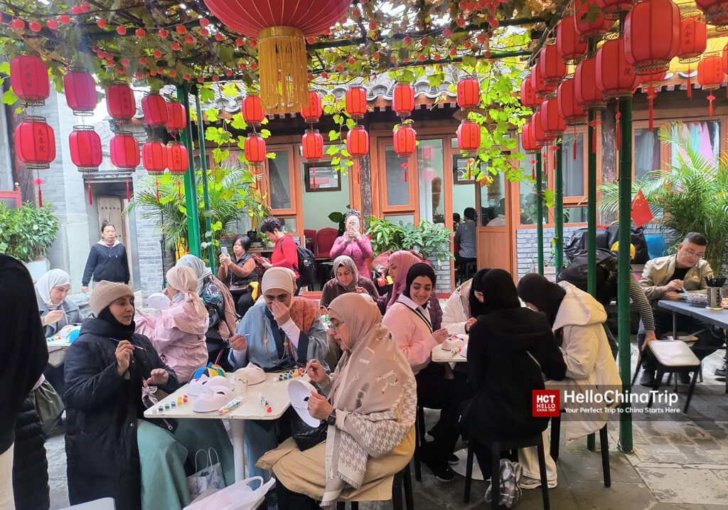 Chinese Opera Face Paintings Explained: A Cultural Guide for Curious ...